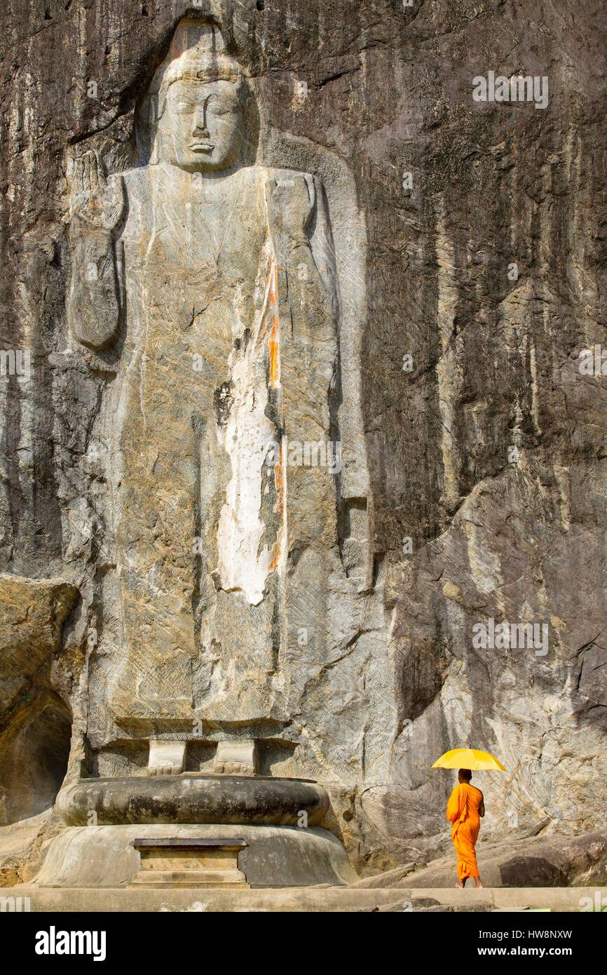 Sri Lanka, Uva Province, Monaragala district, Wellawalaya, Buduruwagala ...