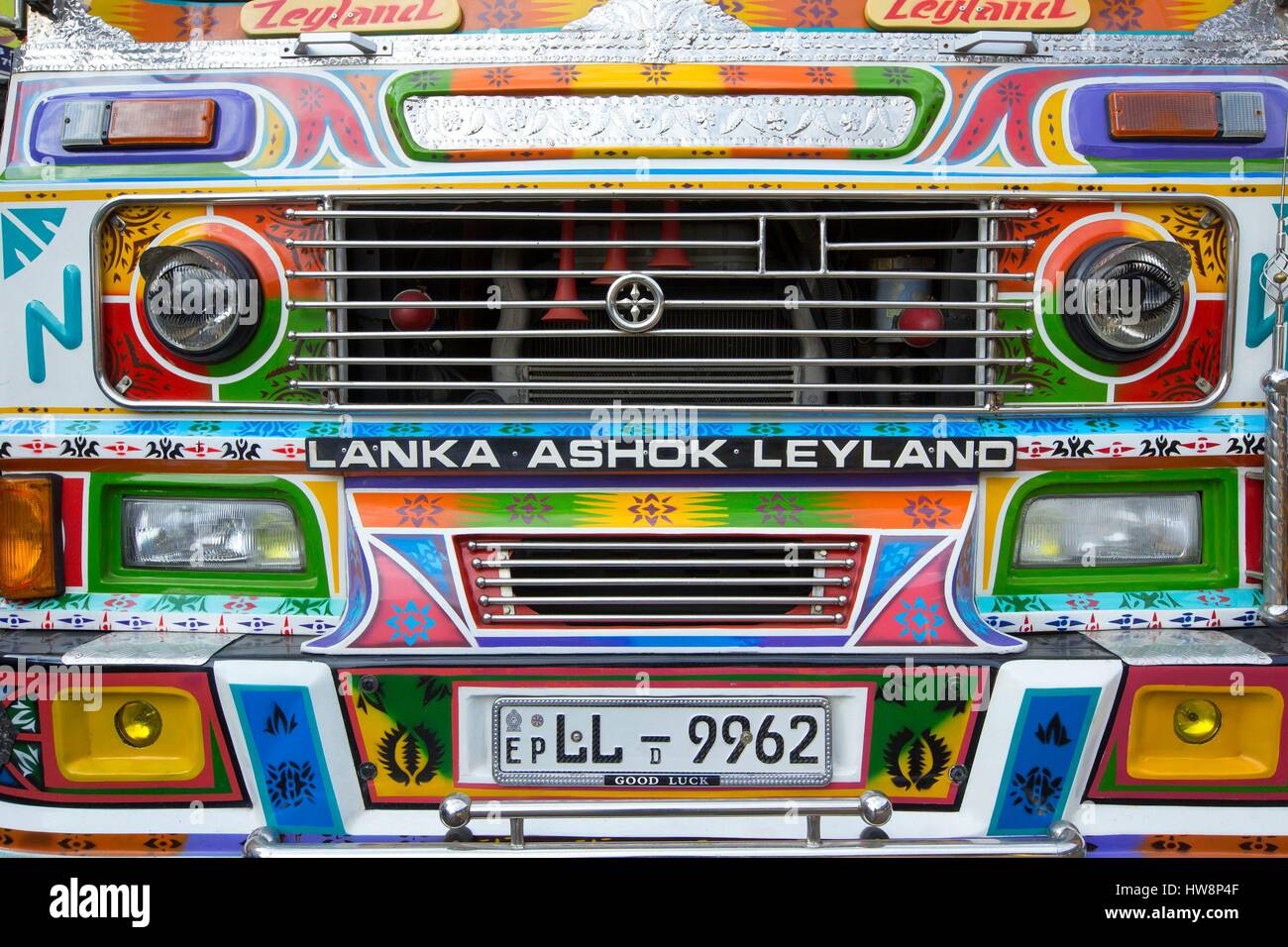 Colombo sri lanka bus station hi-res stock photography and images - Alamy