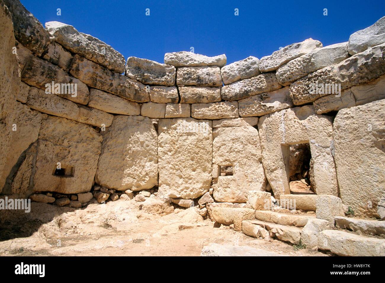 Malta, Qrendi, megalithic temples of Mnajdra, bedroom Stock Photo - Alamy