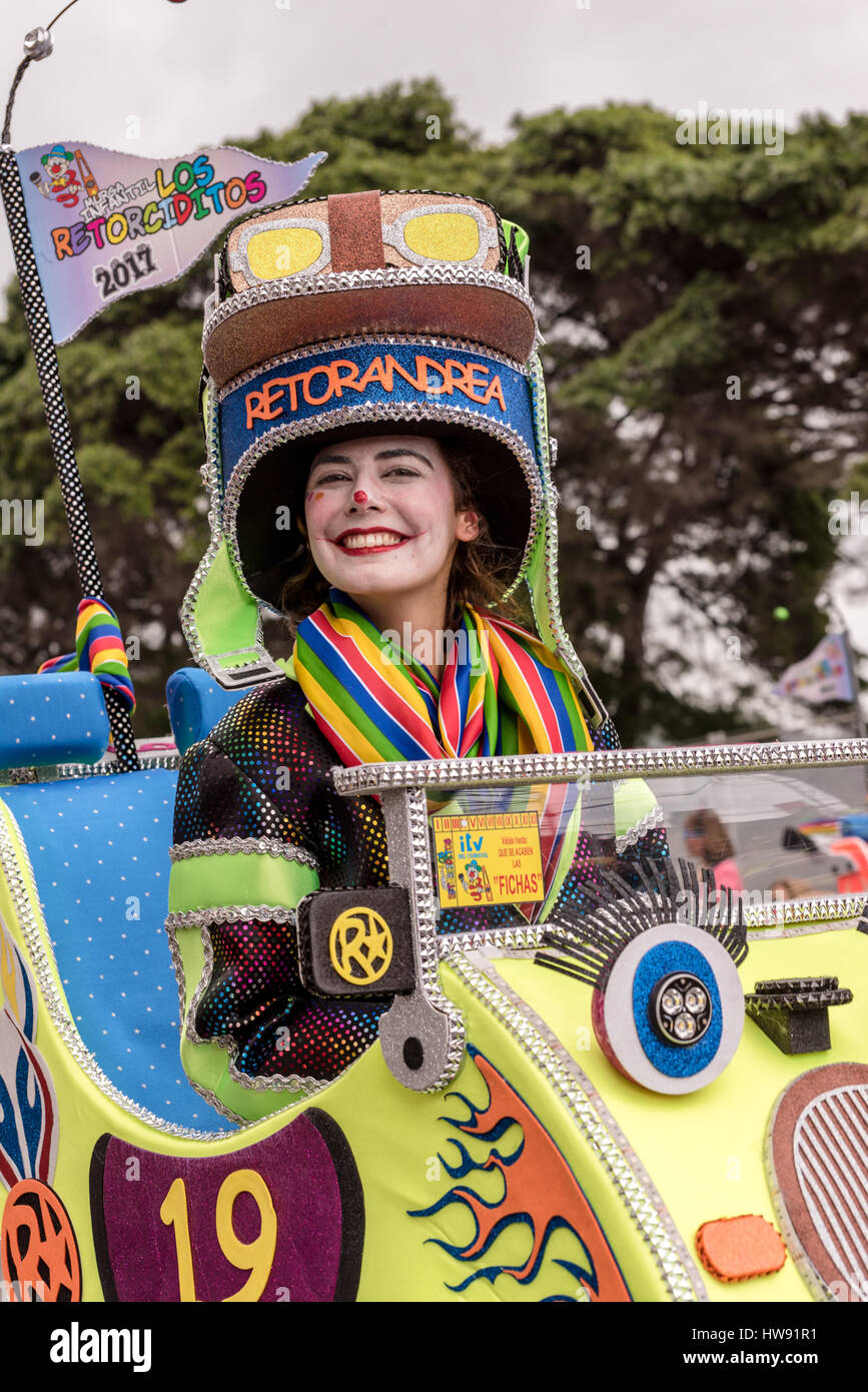 Dodgem car hi-res stock photography and images - Alamy