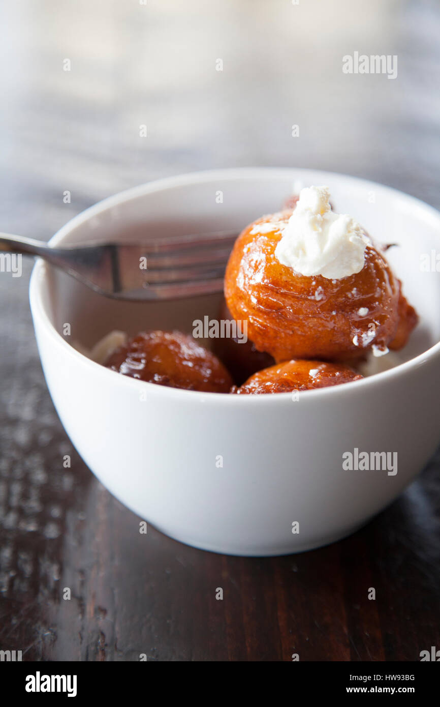 Italian zeppole dessert hi-res stock photography and images - Alamy