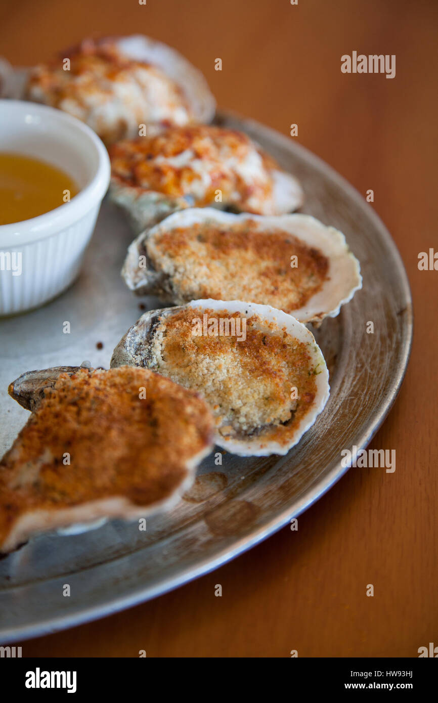 Fried Oyster platter Stock Photo - Alamy