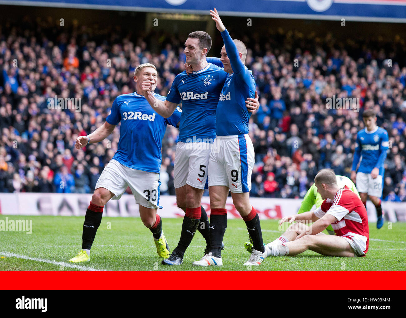 Press association images hi-res stock photography and images - Alamy