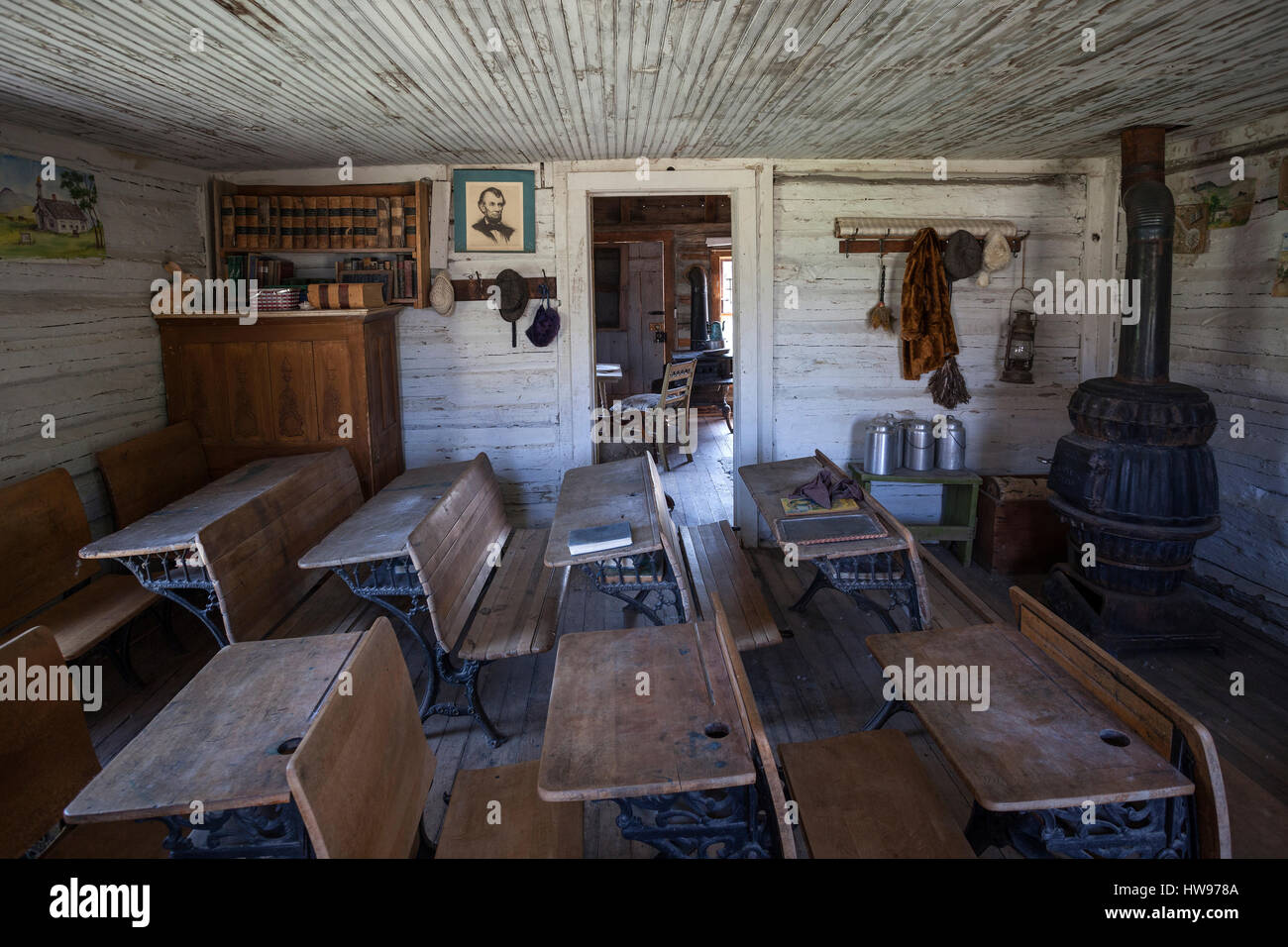 American museum of folk art interior hi-res stock photography and ...