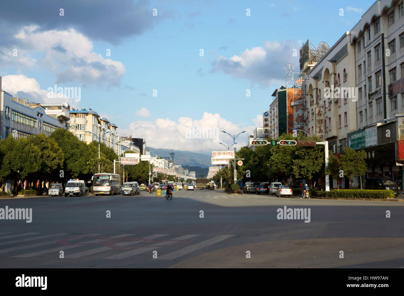 Dali avenue hi-res stock photography and images - Alamy