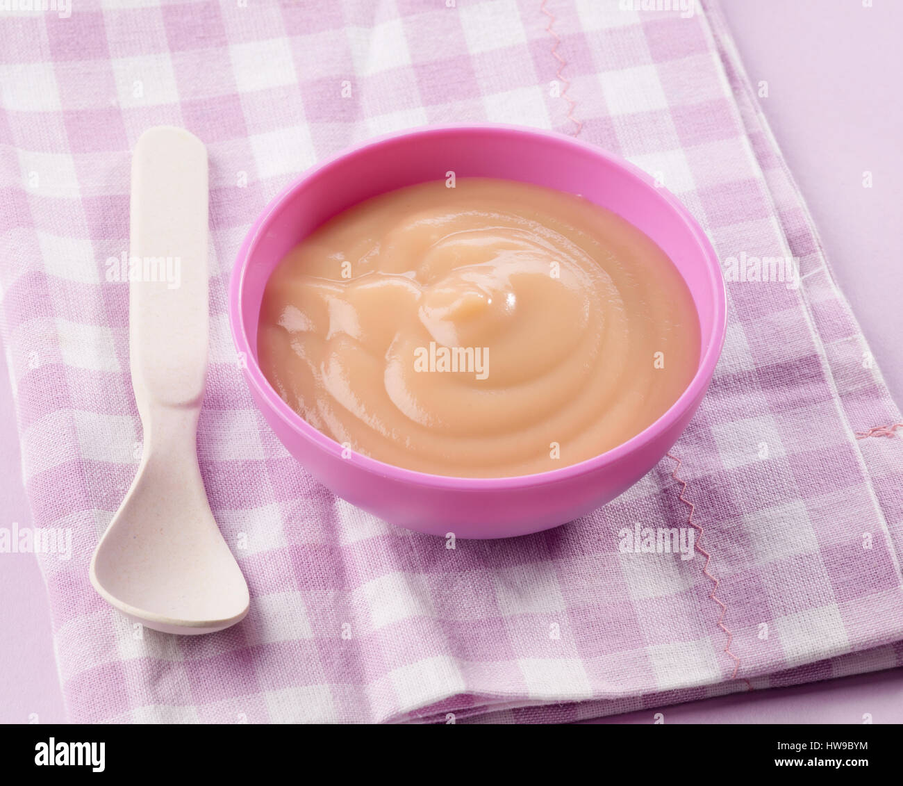 Pureed apple hi-res stock photography and images - Alamy