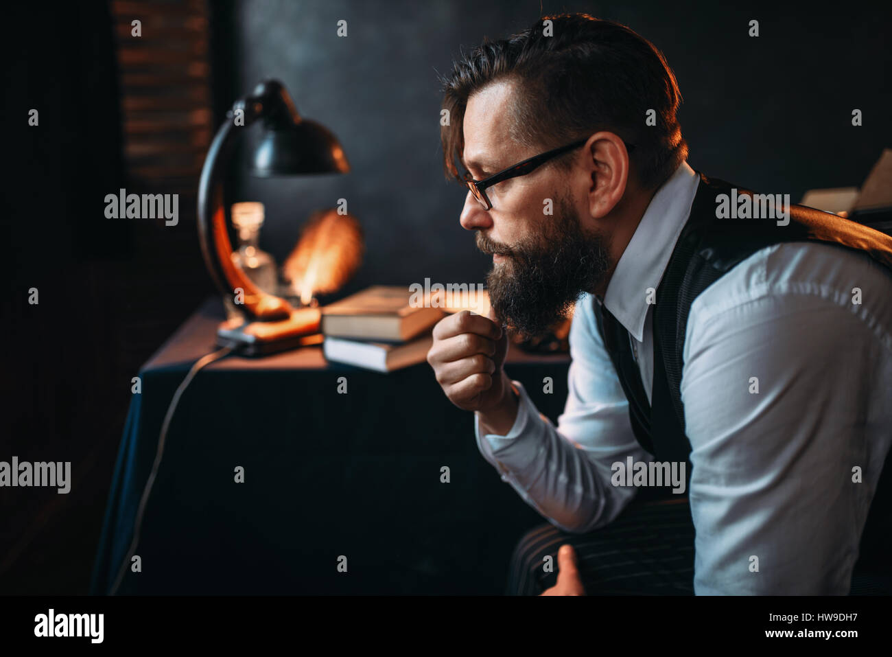 Poet smoking a pipe hi-res stock photography and images - Alamy
