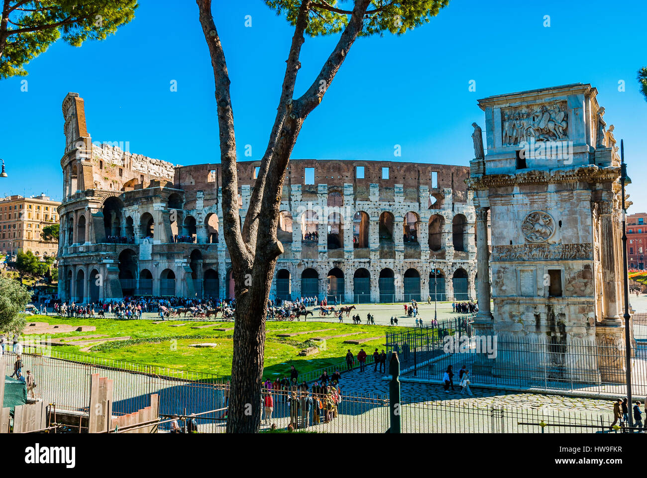 Amphitheater symbol hi-res stock photography and images - Alamy