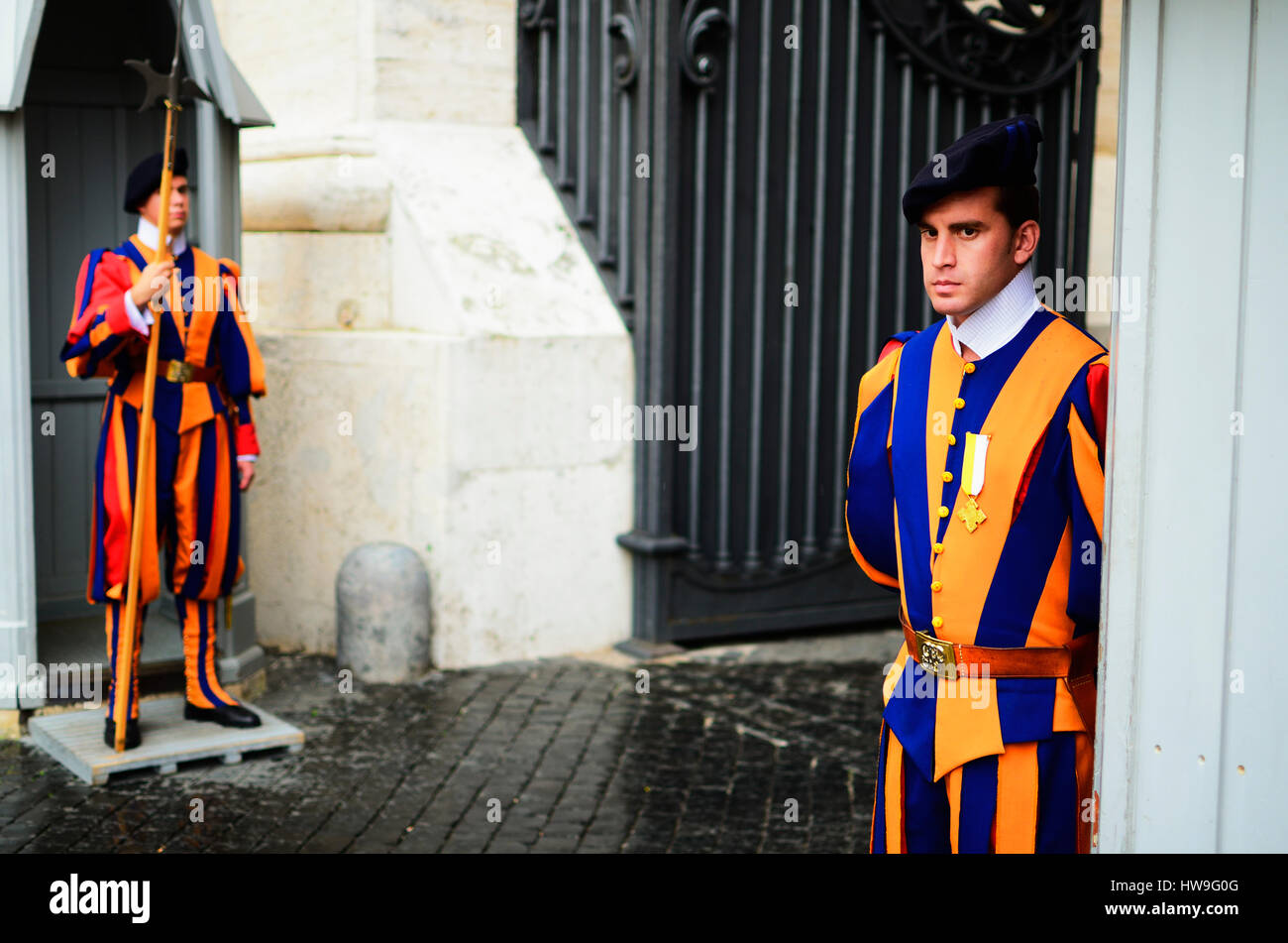Roma traditional dress hi-res stock photography and images - Alamy