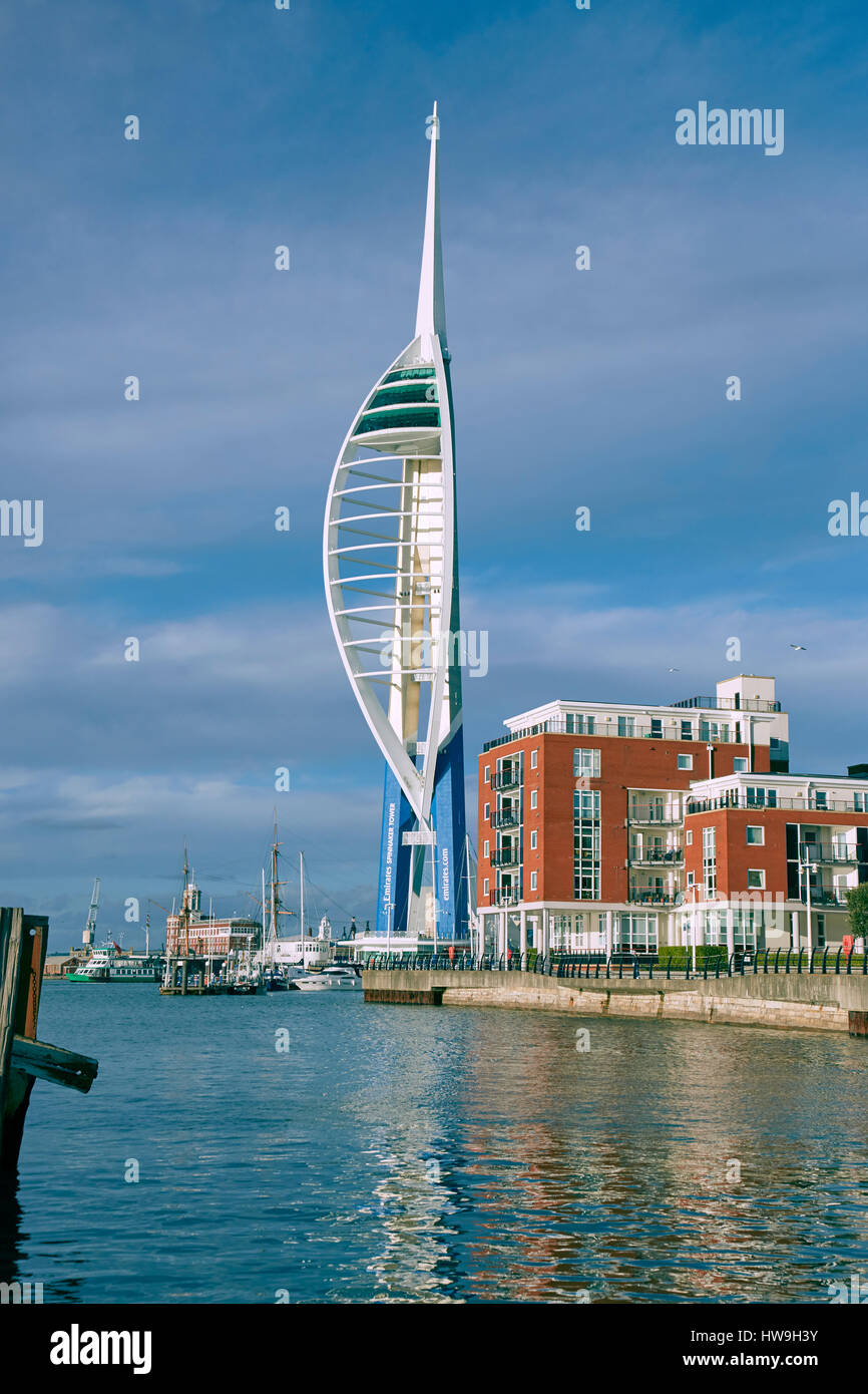 170m tall emirates spinnaker tower hi-res stock photography and images ...