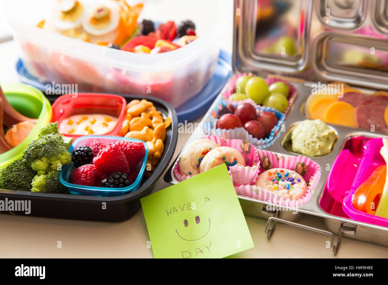 Mom packs a happy note of encouragement with a colorful Bento box lunch ...