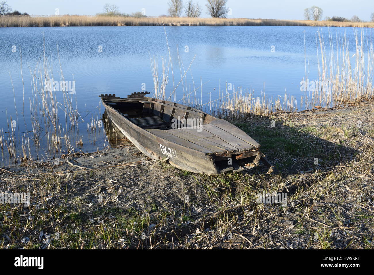 Dilapidated boat hi-res stock photography and images - Alamy