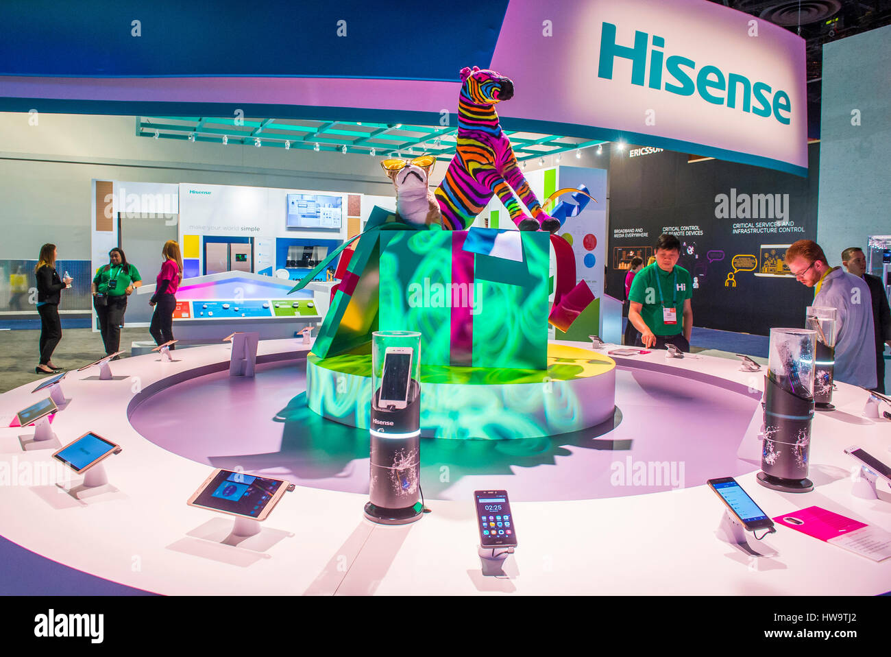 Hisense electric hi-res stock photography and images - Alamy