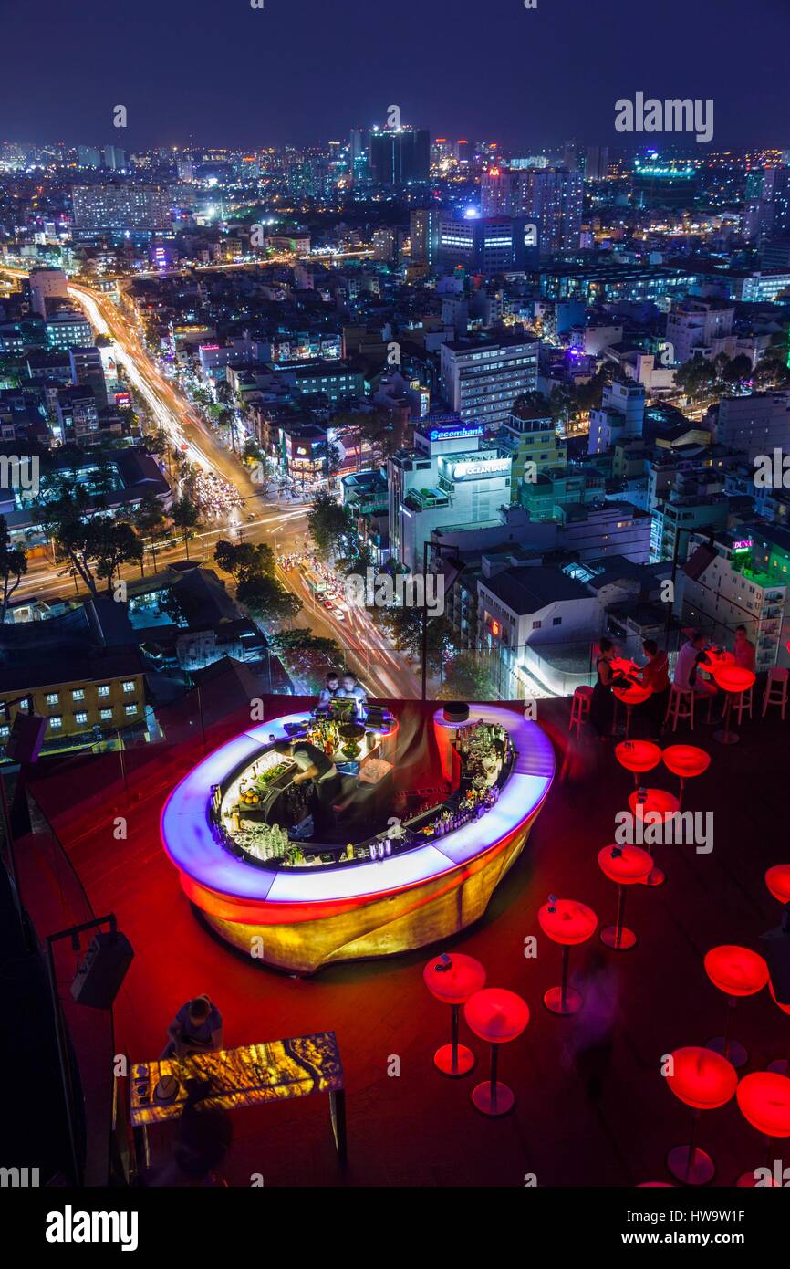 Chill sky bar and skyline hi-res stock photography and images - Alamy