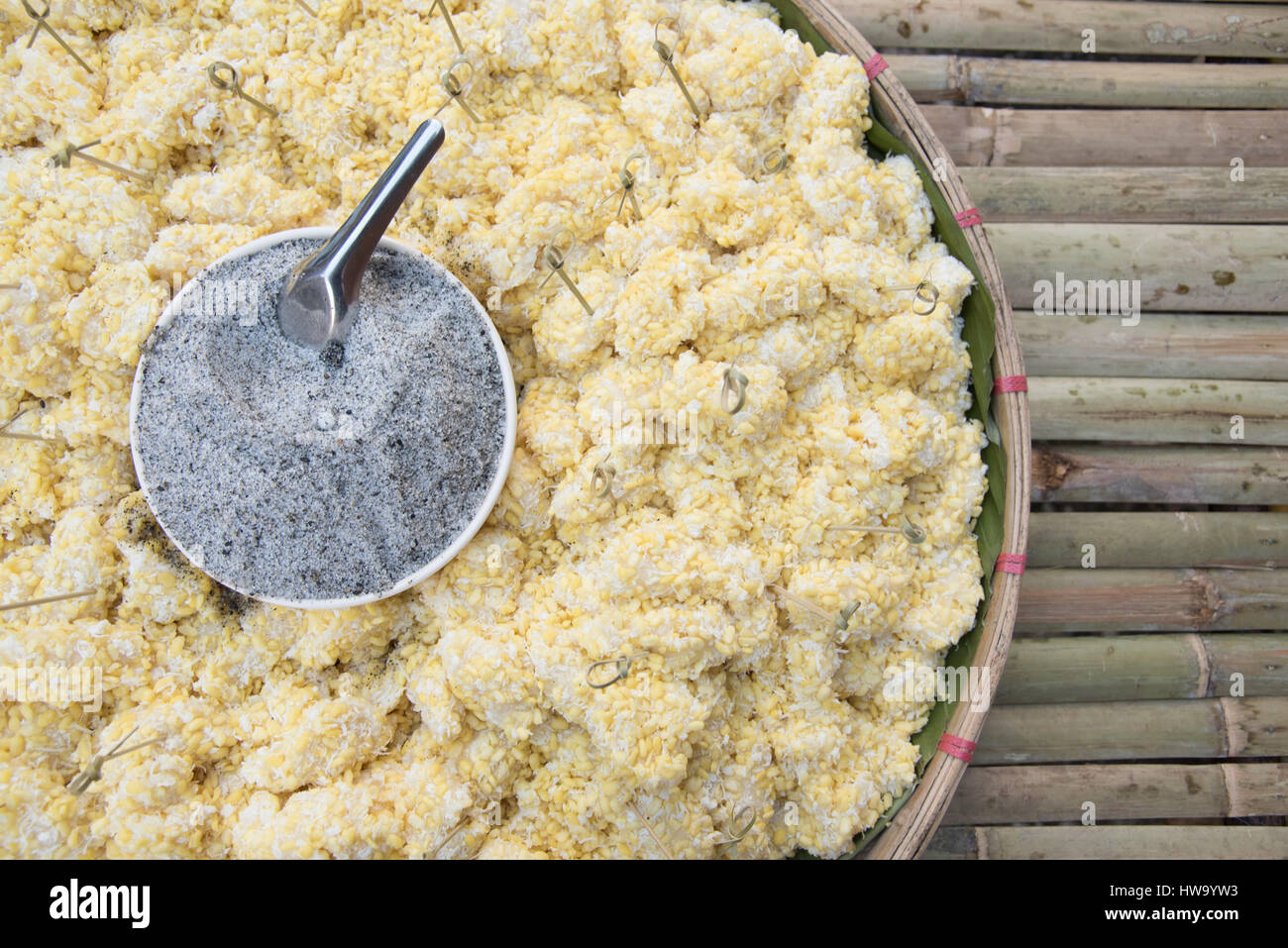 Thai sweet , Bean puff Stock Photo - Alamy