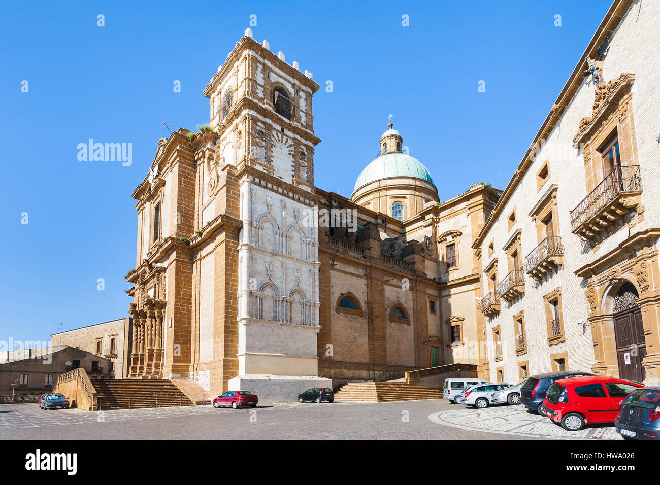 Piazza armerina with church hi-res stock photography and images - Alamy