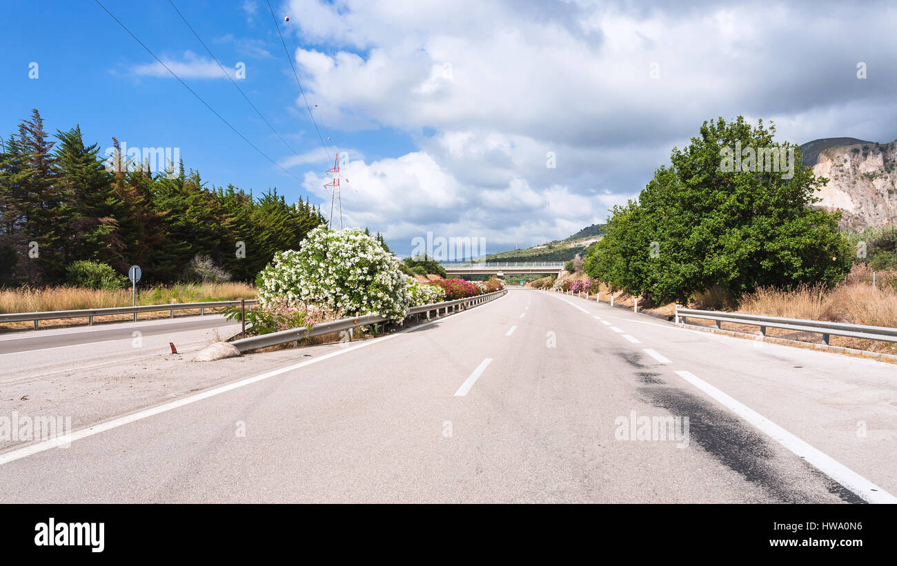 Scenic highway in italy hi-res stock photography and images - Alamy