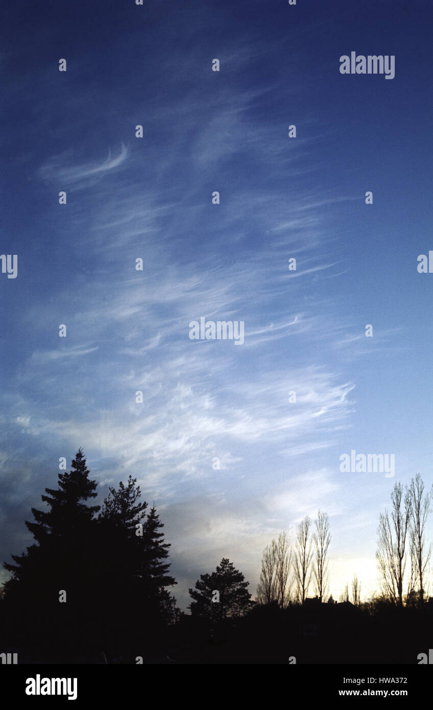 High in clouds hi-res stock photography and images - Alamy