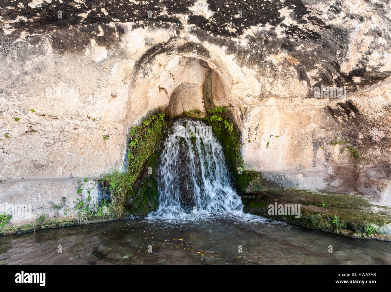 Parco del ninfeo hi-res stock photography and images - Alamy