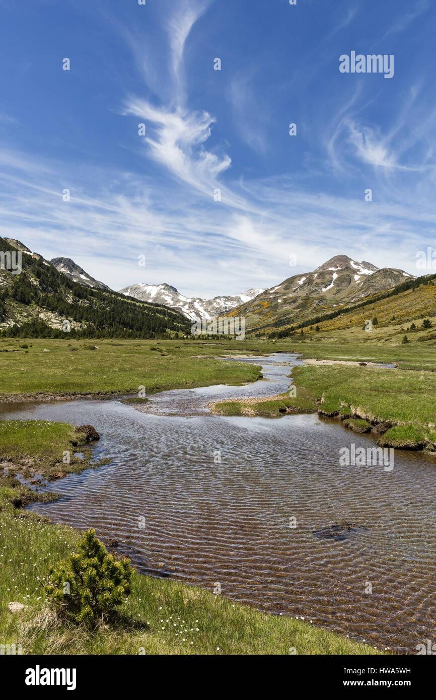River tet valley france hi-res stock photography and images - Alamy