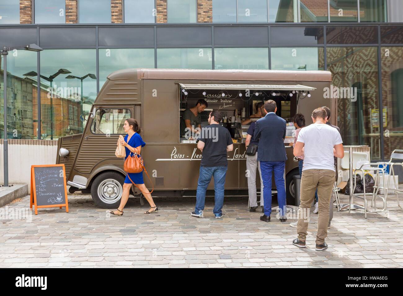 France Food Truck Stock Photos & France Food Truck Stock Images - Alamy