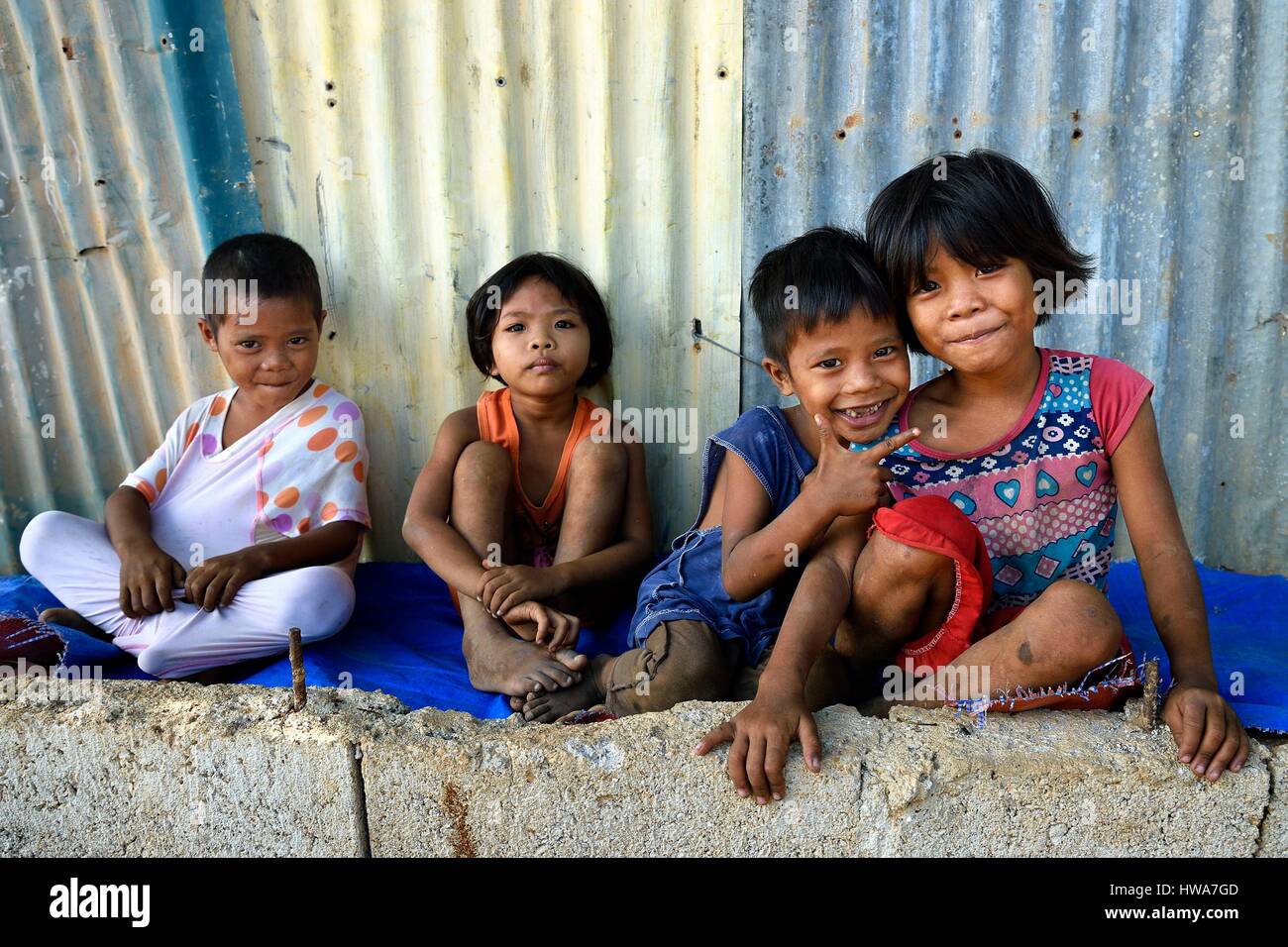 Palawan tribe hi-res stock photography and images - Alamy