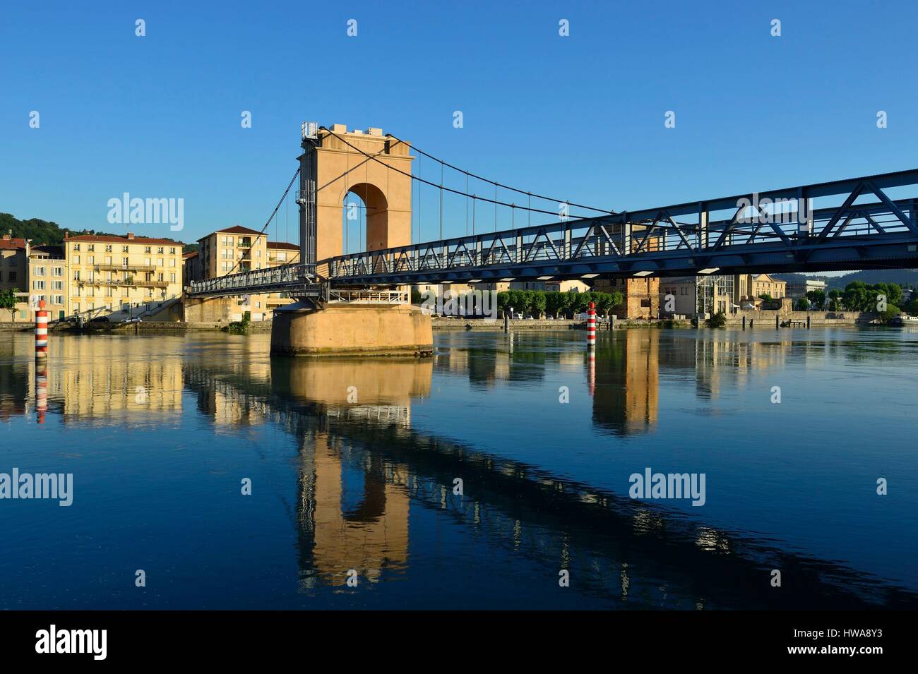 France, Isere, Vienne, suspension bridge over the Rhone river Stock ...