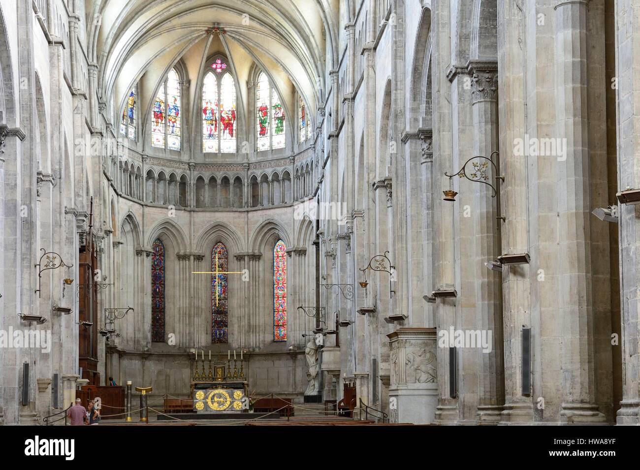 France, Isere, Vienne, St. Maurice Cathedral, the central nave Stock ...