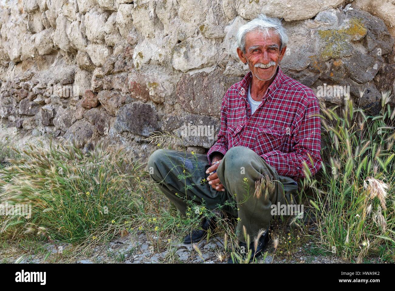 Old turkish man hi-res stock photography and images - Alamy
