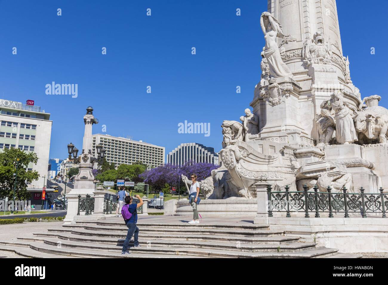 Portugal, Lisbon, place Marques de Pombal, monument and statue of the ...