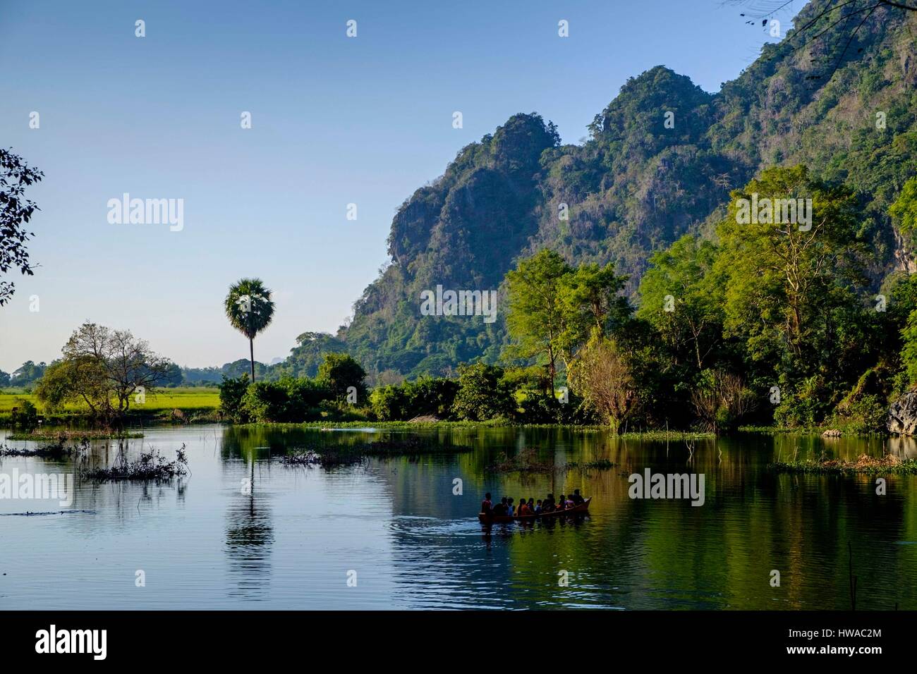 Myanmar, Burma, Karen or Kayin state, Hpa An, Saddar or Sadan Stock ...