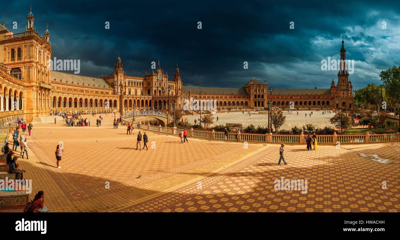 Spain, Andalusia, Sevilla, Place of Spain, main building of the ...