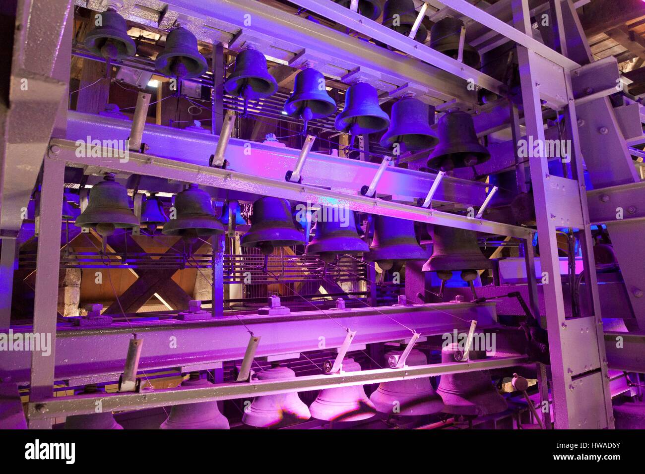 Bell chamber hi-res stock photography and images - Alamy