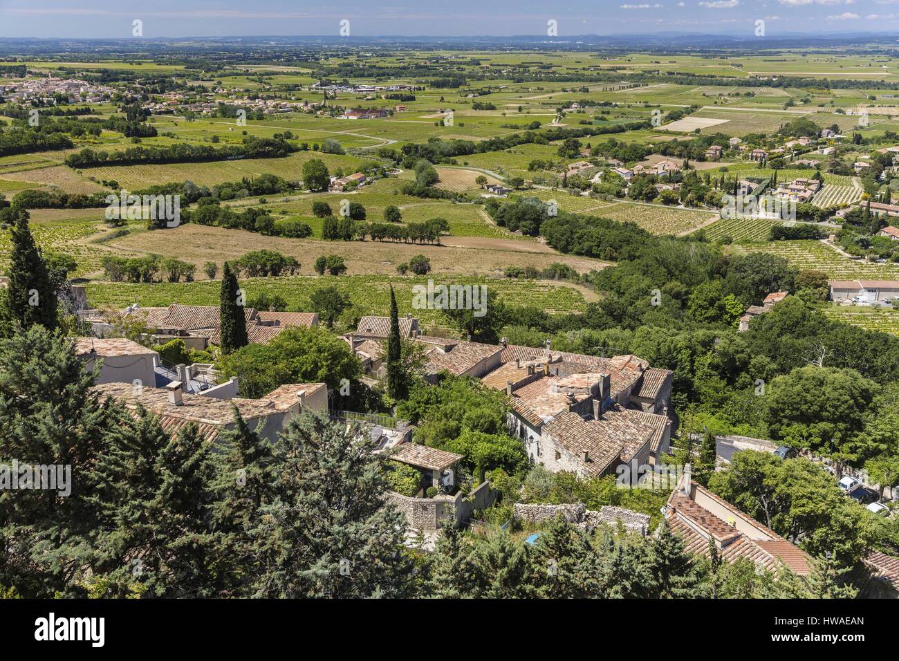 France, Vaucluse, Seguret, labelled Les Plus Beaux Villages de France ...