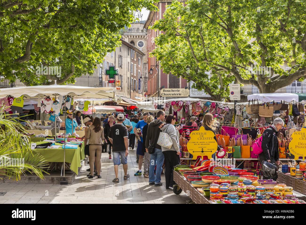 France, Drome, Nyons, Drome provencale, market day place F.Autiero ...