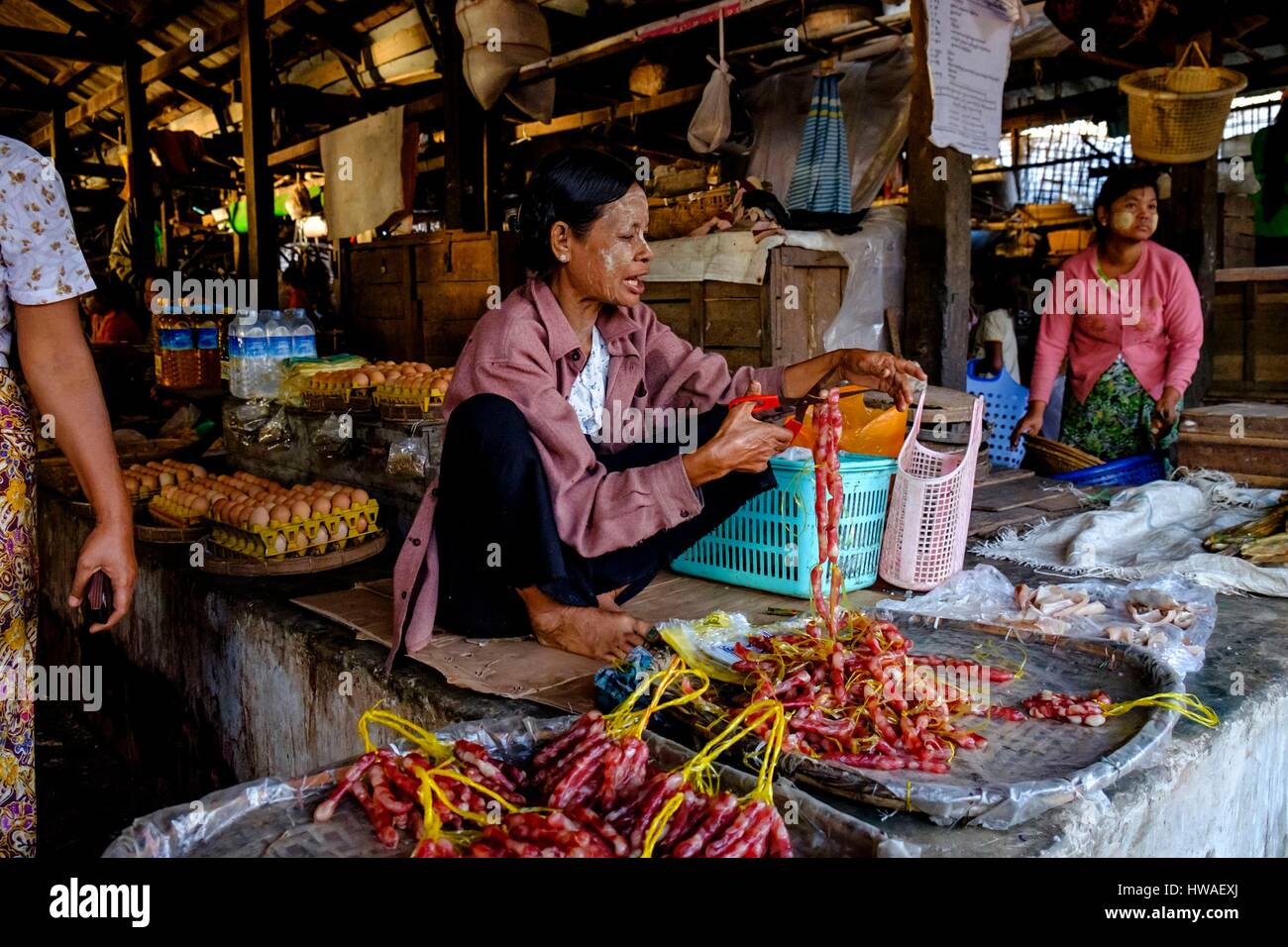 Myanmar, Burma, Sittwe, the fish market Stock Photo - Alamy