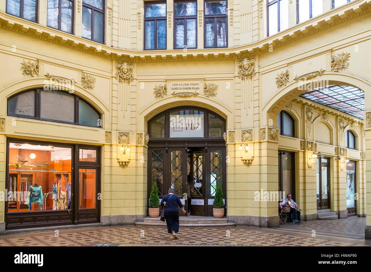 Croatia, Zagreb, lower town, the shopping gallery covered Oktogon Stock ...