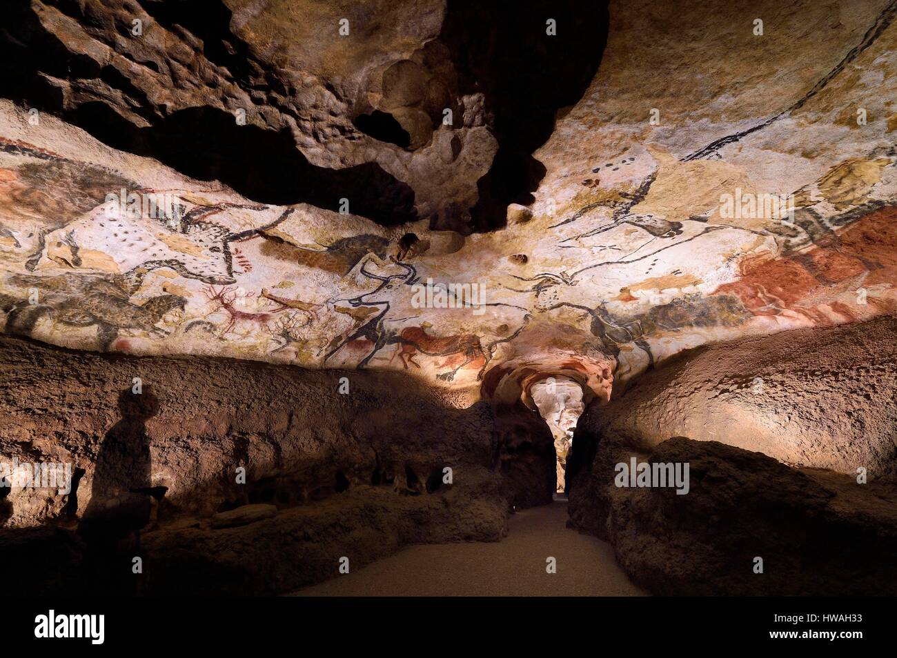 Aurochs cave painting lascaux france hi-res stock photography and ...
