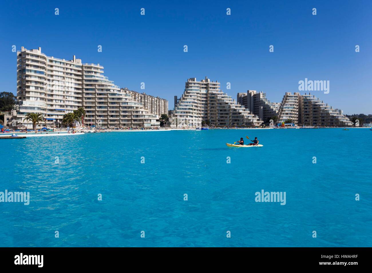 Chile, Algarrobo, San Alfonso del Mar, World's largest man-made pool ...