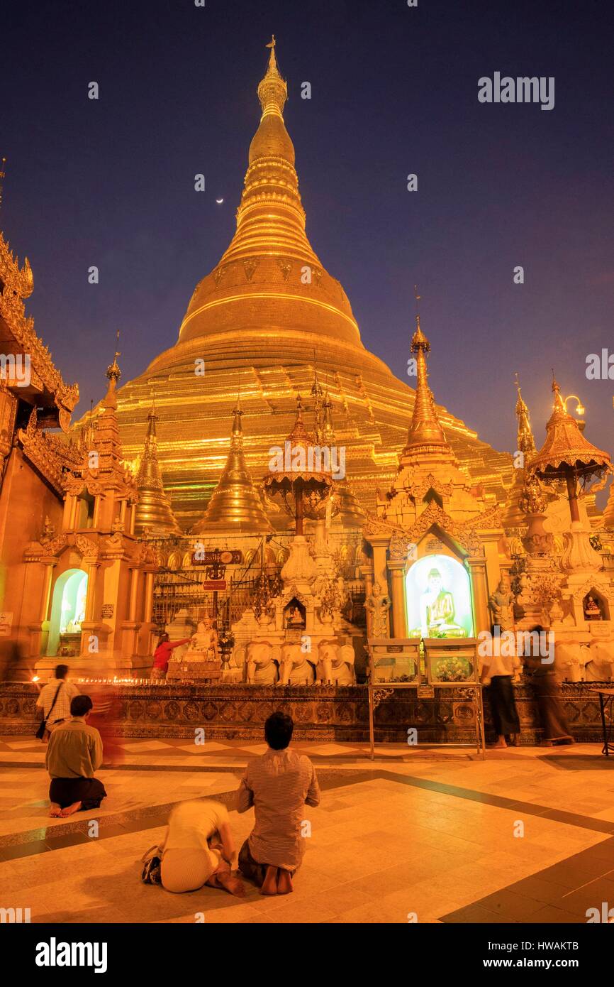 Myanmar, Yangon State, Yangon, Shwedagon Pagoda Stock Photo - Alamy