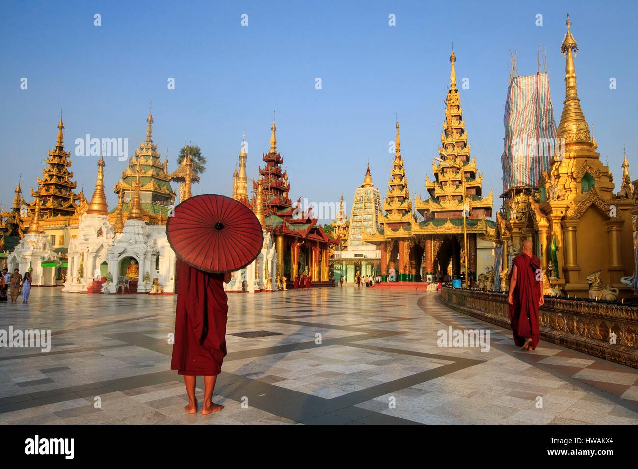 Myanmar, Yangon State, Yangon, Shwedagon Pagoda Stock Photo - Alamy