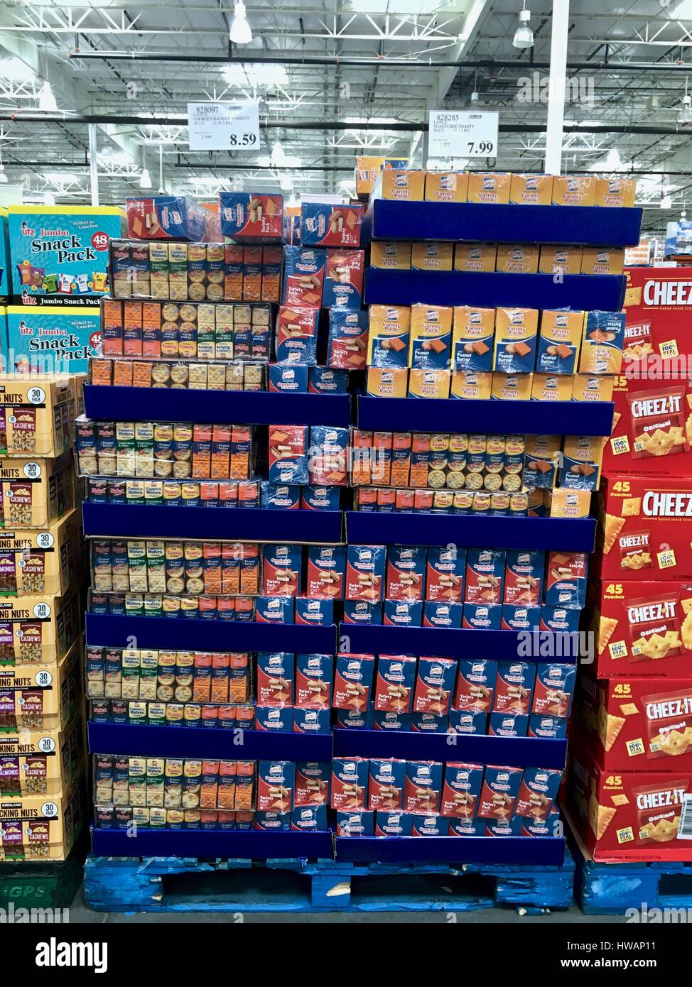 Snack items hi-res stock photography and images - Alamy