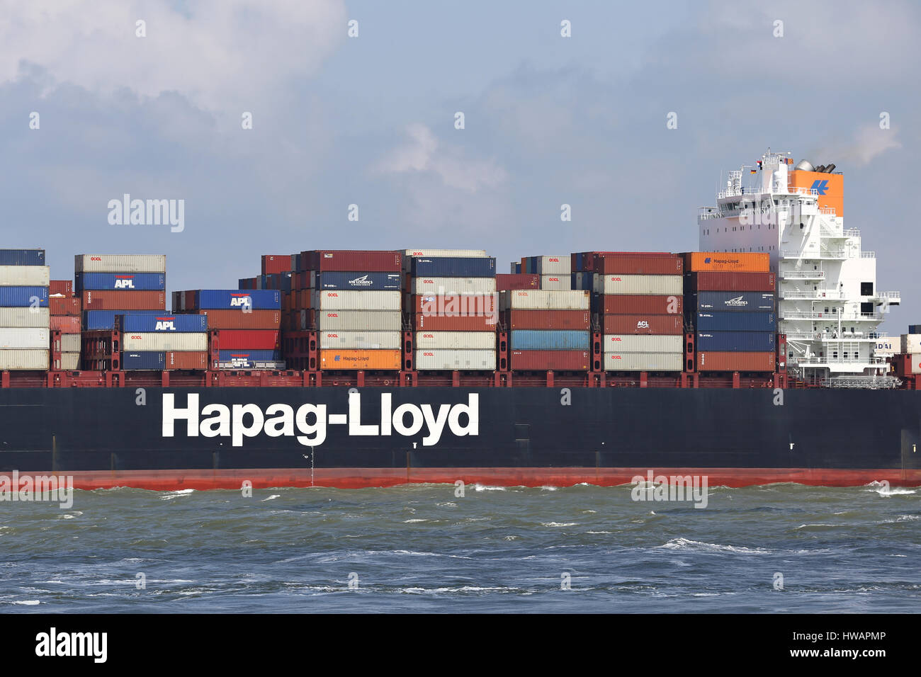 CHICAGO EXPRESS leaving the port of Rotterdam Stock Photo - Alamy