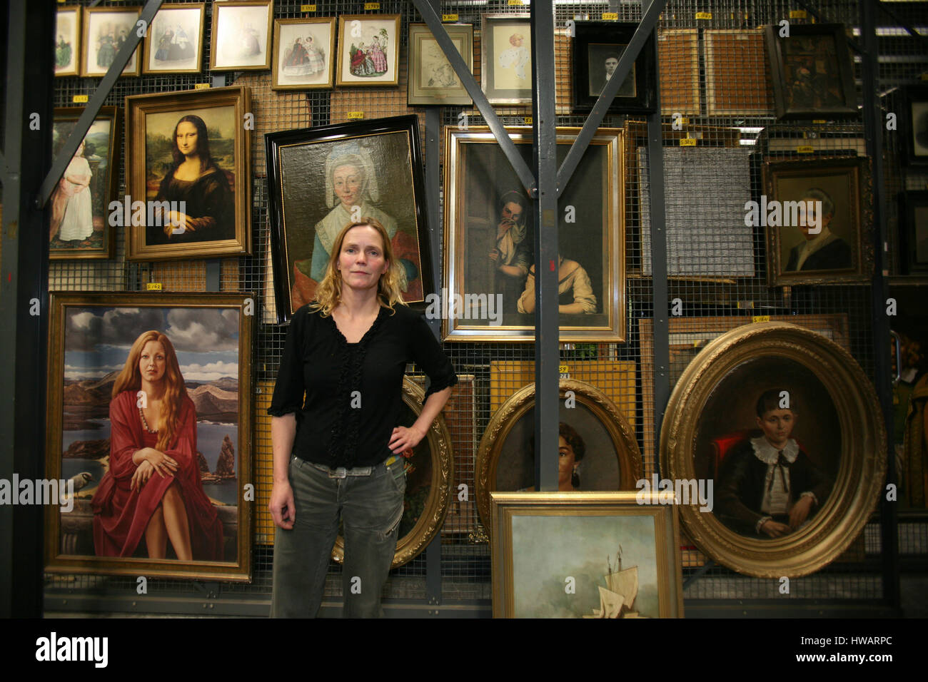 Decorbuilder hi-res stock photography and images - Alamy