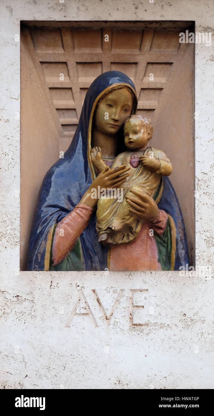 Ave maria image virgin mary hi-res stock photography and images - Alamy