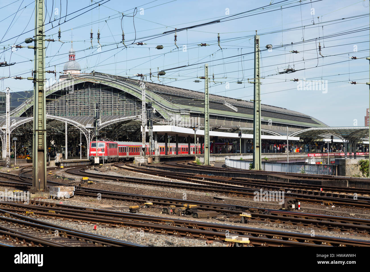 Cologne germany train station hi-res stock photography and images - Alamy