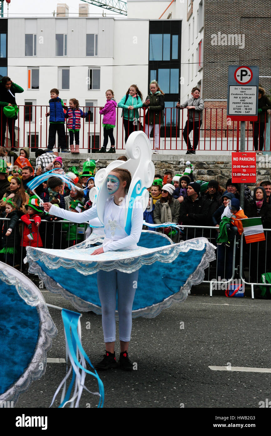 St Patricks Day Parade, Dublin, Ireland, dressed up, floats, fancy ...