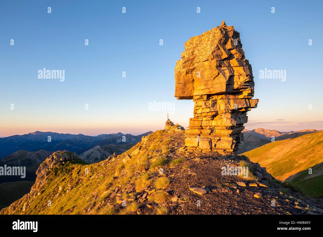 Monolithic text hi-res stock photography and images - Alamy