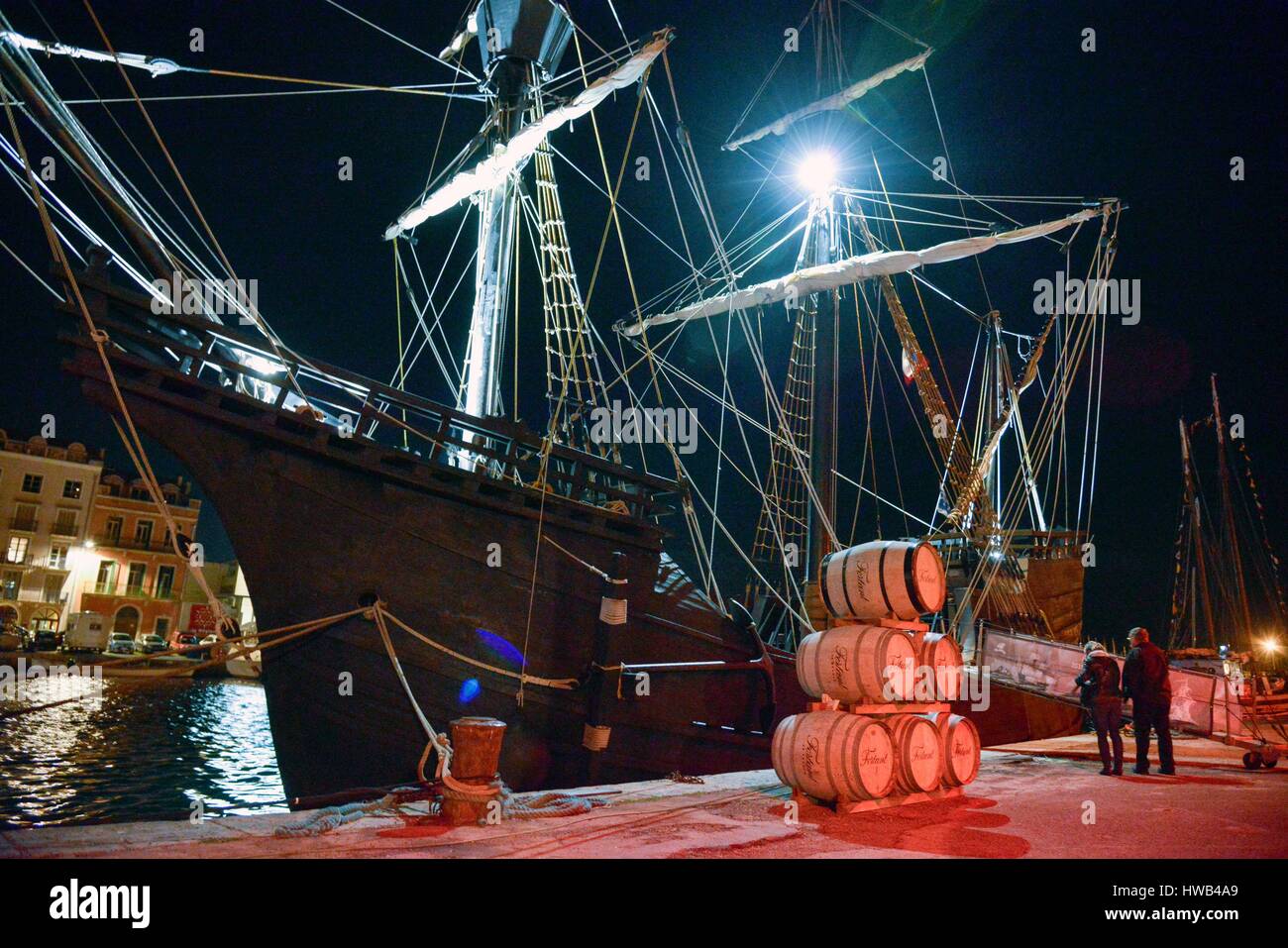 France, Herault, Sete, Escale a Sete Festival, navy pier, piling ...