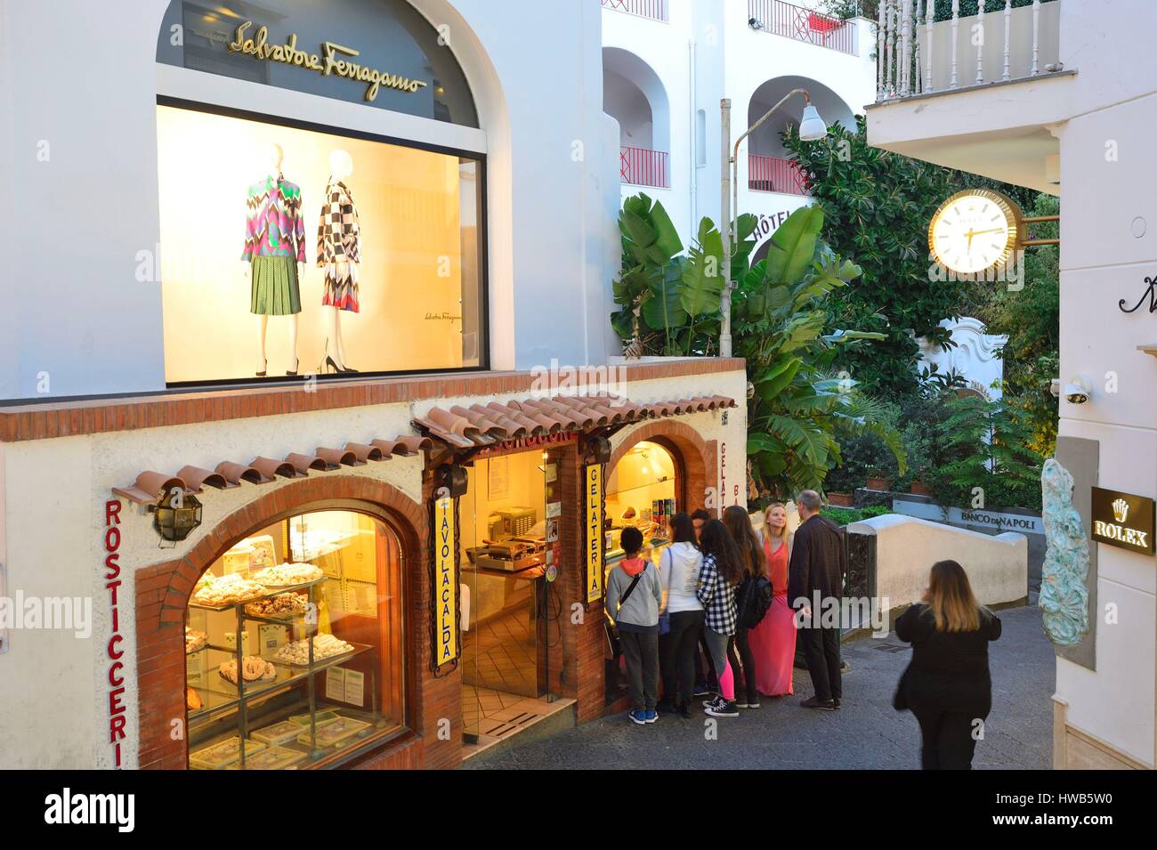 Shops capri hi-res stock photography and images - Alamy